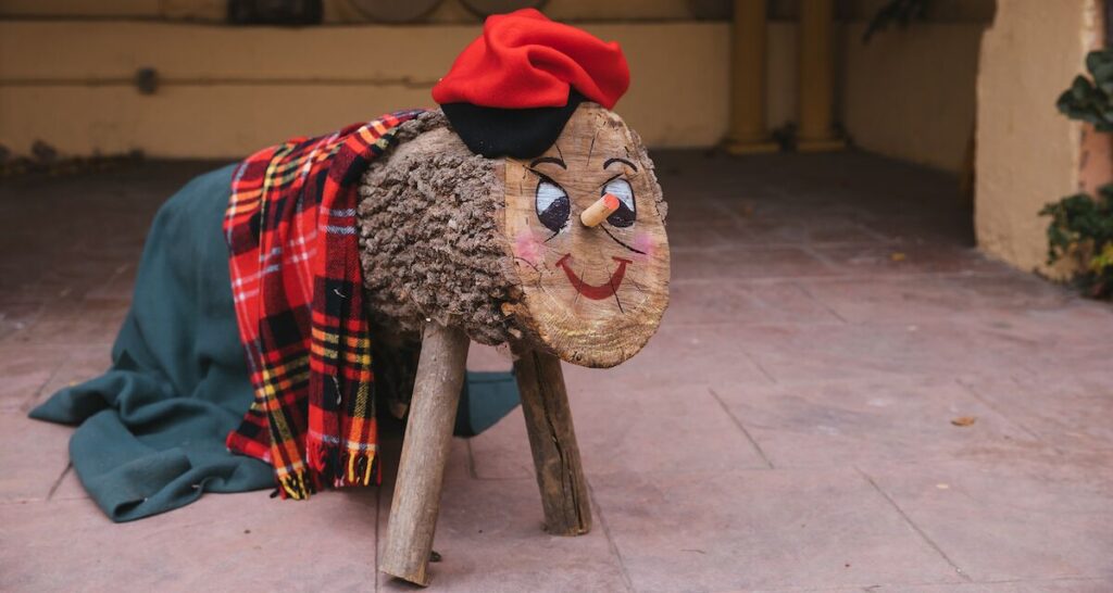 What is Caga Tío? The Christmas Tradition You Might Not Know About ...